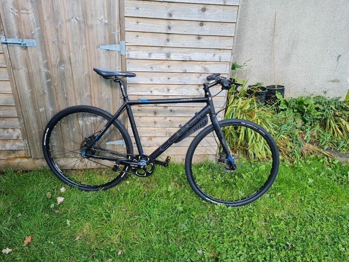 Cube Hybrid For Sale in Leopardstown, Dublin from Ludovic lopez