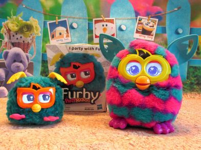 Furby Boom Sweet Hearts Rocker Teal With Box Can Connect With Other ...
