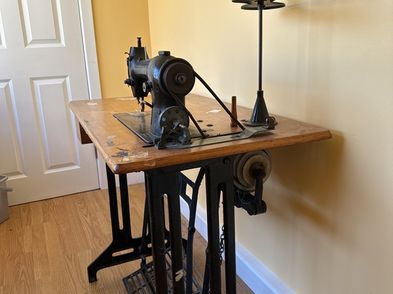 Vintage Fully Working Singer Sewing Machine For Sale in Clontarf ...