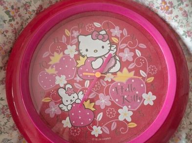 Hello Kitty Clock For Sale in Newbridge, Kildare from Lottie6