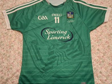 Tight Fit Limerick Gaa Oneills No11 Hurling Jersey Adult Medium Free ...