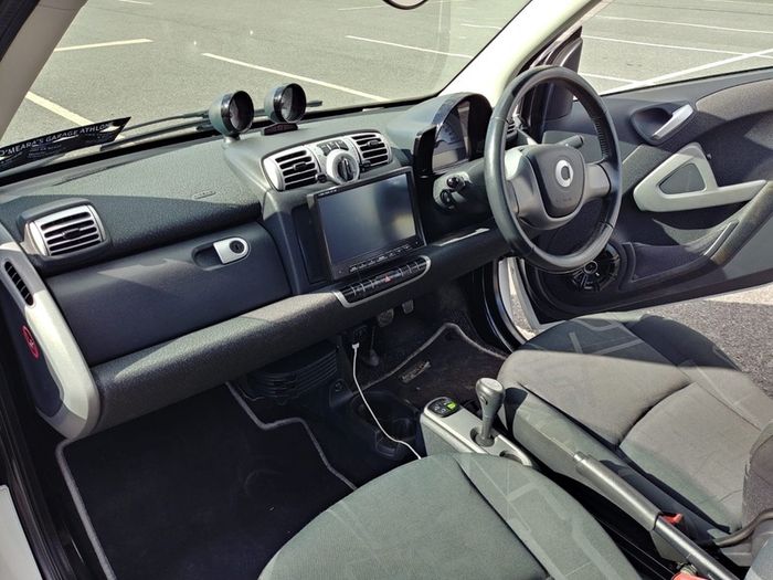 2010 Smart Fortwo For Sale in Tallaght, Dublin from chanel2015
