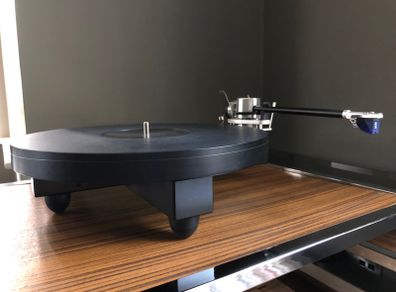 Opera Audio Consonance Wax Engine Turntable For Sale in Howth, Dublin ...
