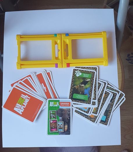 Bnib An Animal Planet Card Game In Case With 4 Score Tabs For Sale in ...