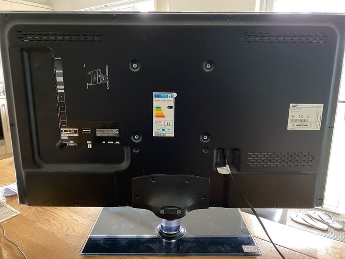 Samsung 40 Slimline Tv For Sale in Palmerstown, Dublin from dbenge